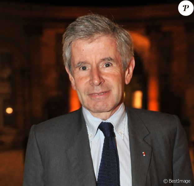 Alain Minc attaqué par un 'fou' en diffamation : Information judiciaire ...