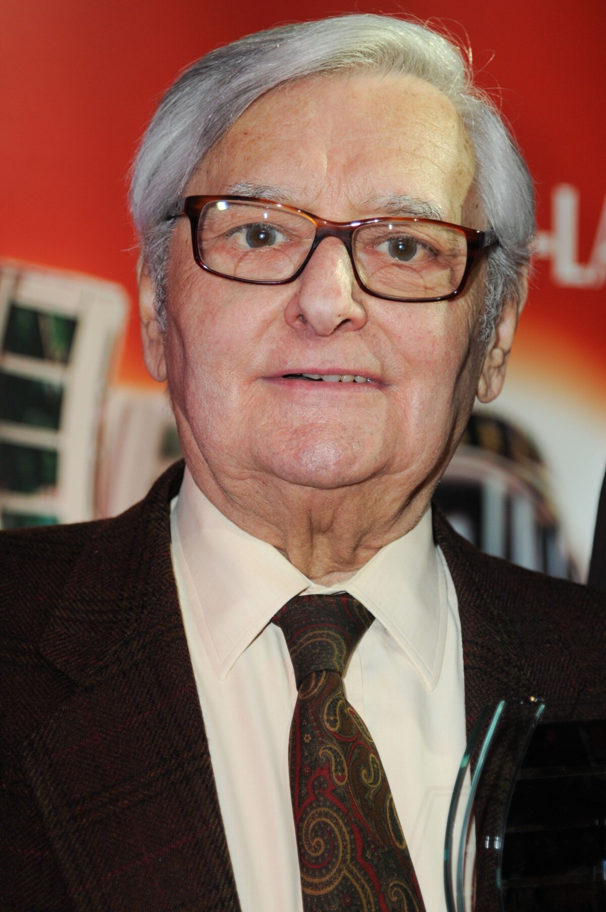 Photo : Roger Carel à Paris, le 27 janvier 2012. - Purepeople