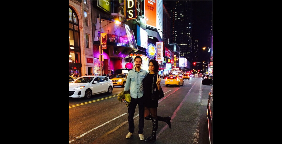 Photo : Jade Foret et son frère Laurent sur Broadway à New York, le 9 ...