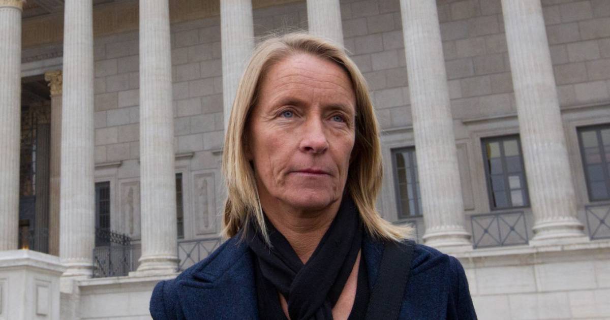 Isabelle Demongeot violée par Régis de Camaret : ''Il ne mérite pas le ...