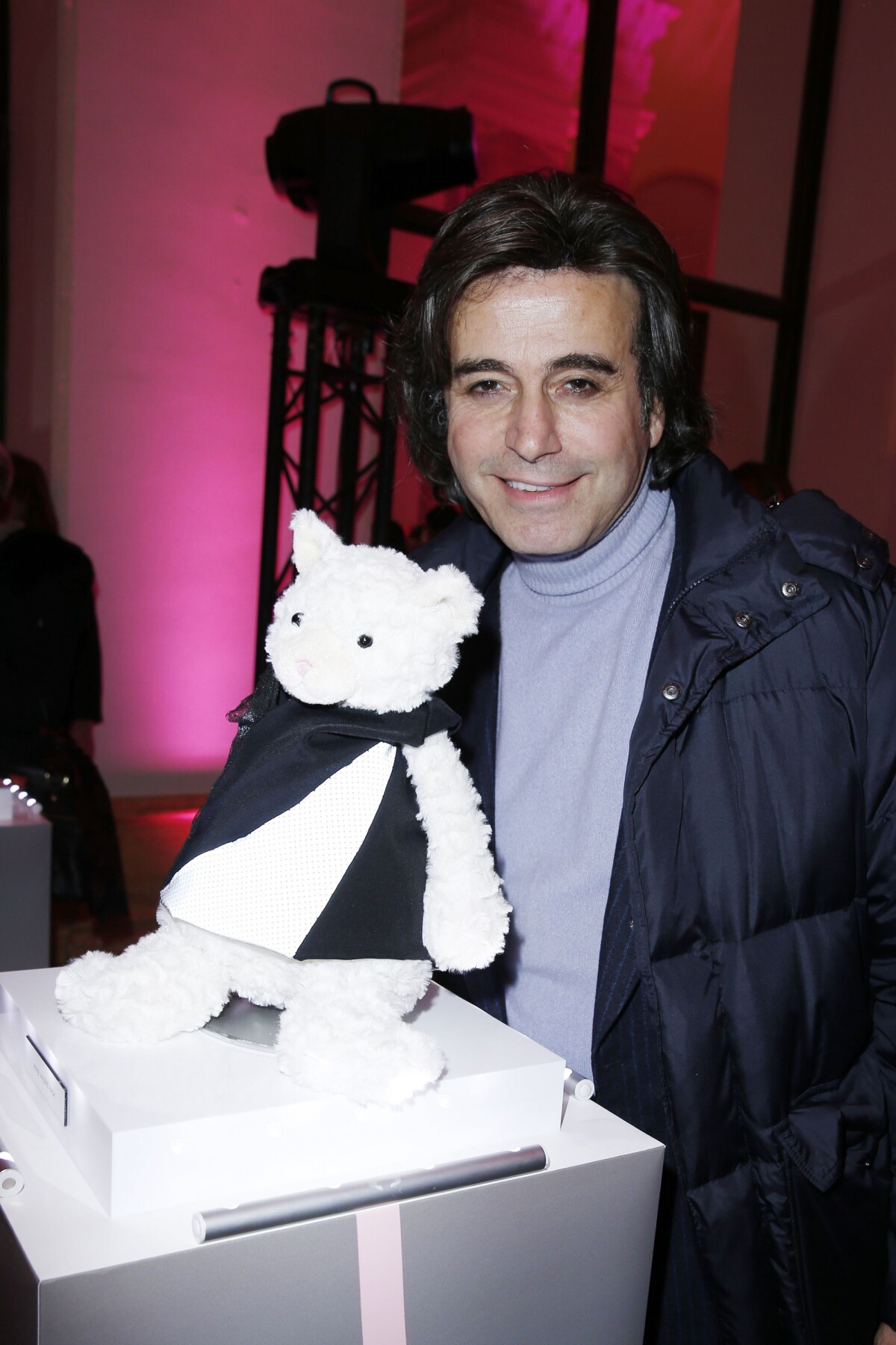 Photo : Alexandre Zouari au vernissage de l'exposition "Le Pari(s ...