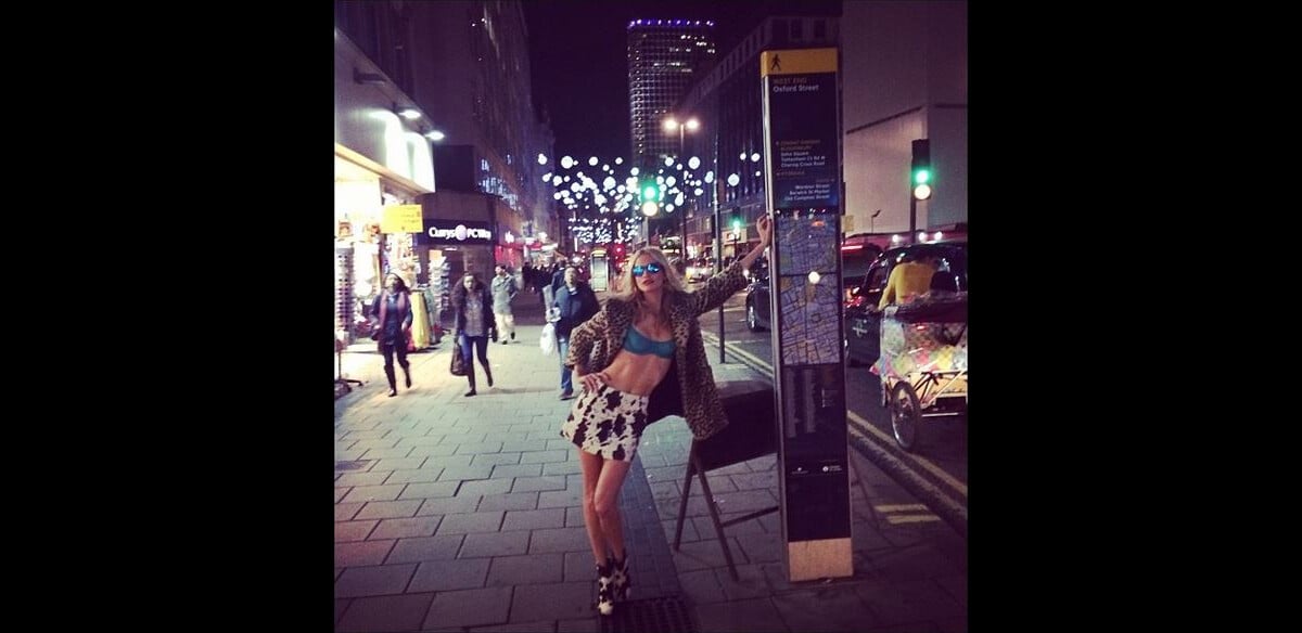 Photo : Poppy Delevingne, déguisée en Alabama Whitman du film True ...