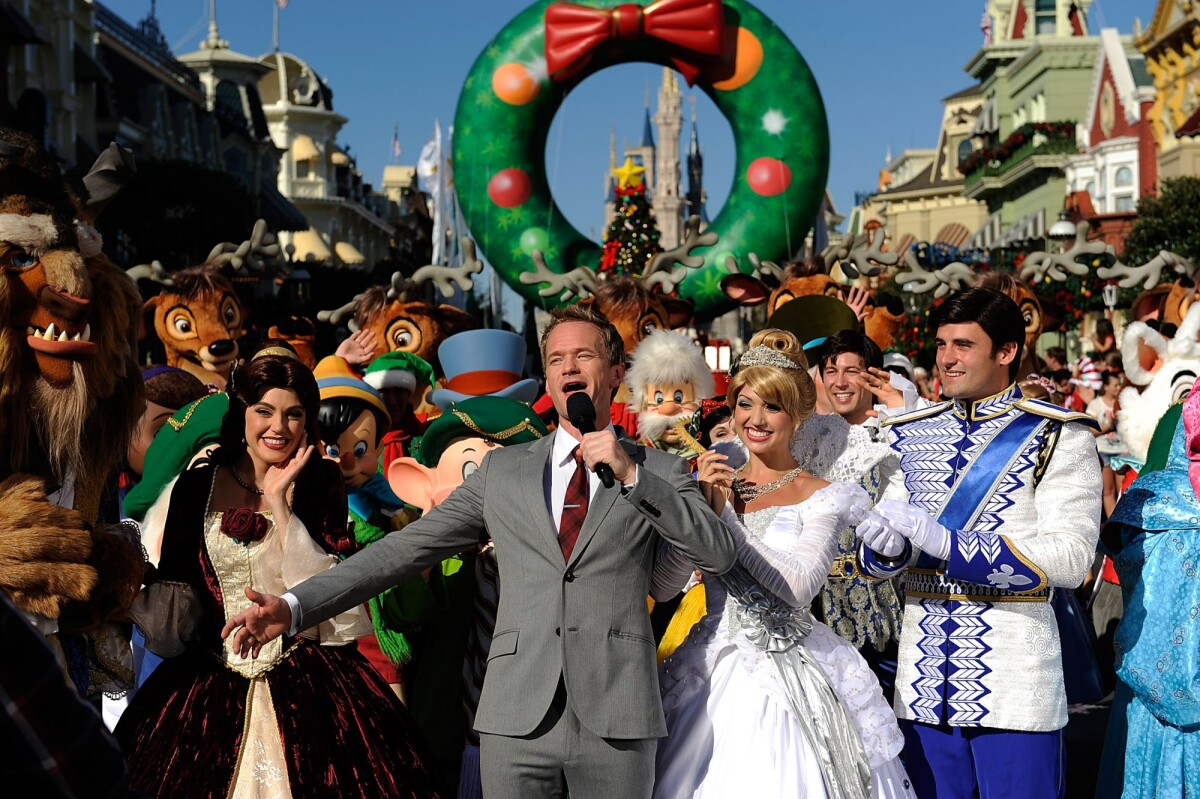 Photo : Neil Patrick Harris lors de l'enregistrement du show Disney Parks Christmas Day Parade ...