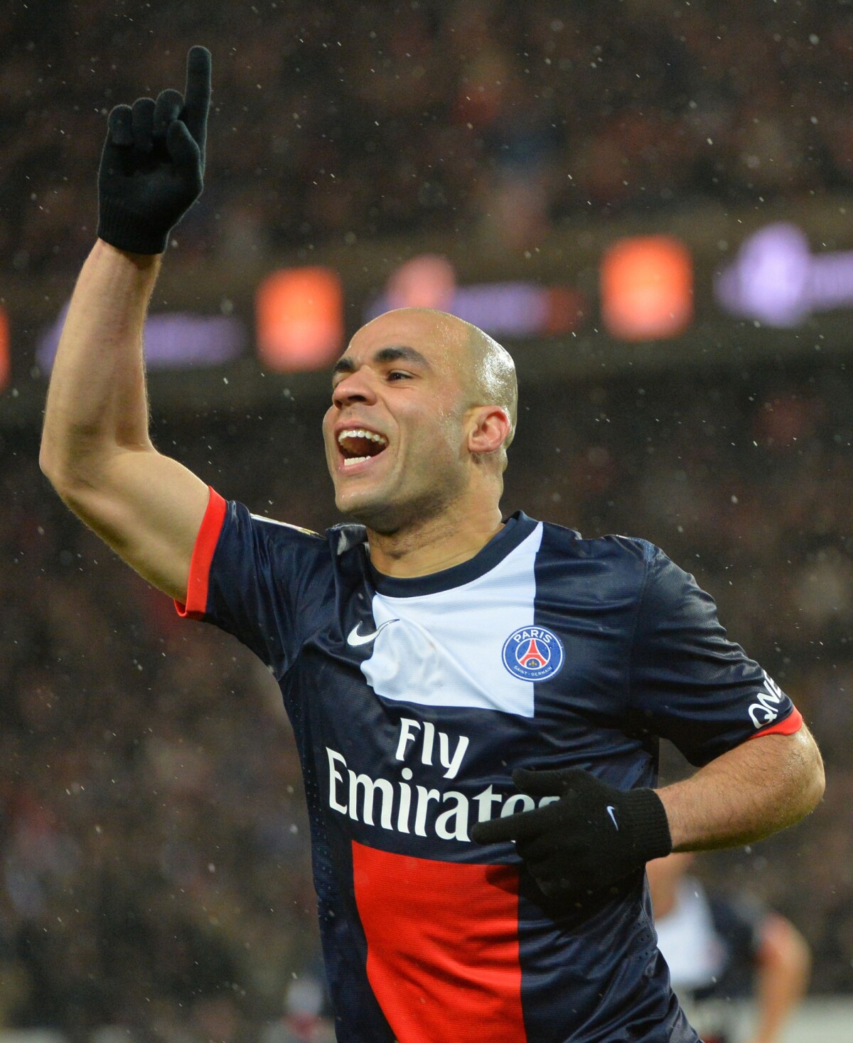 Photo : Alex lors du match entre le Paris Saint-Germain et Bordeaux (2 ...