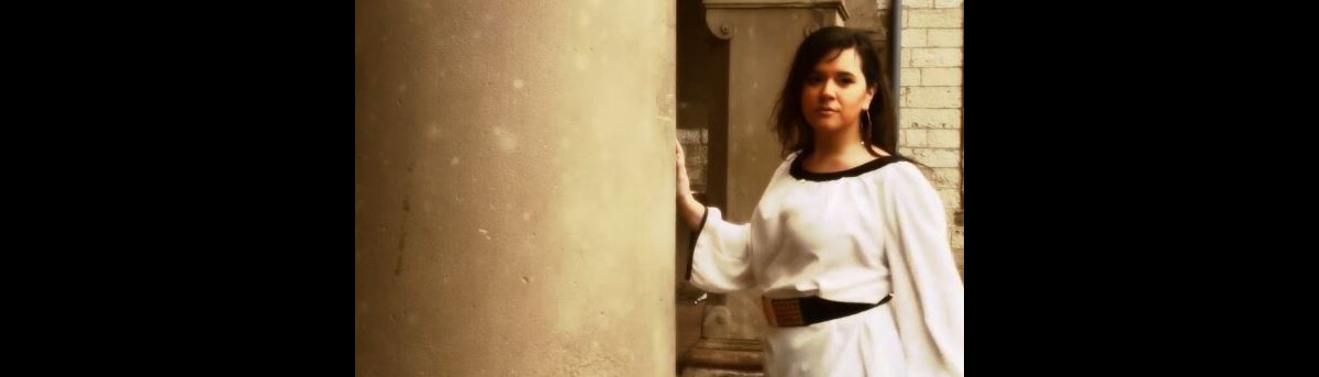 Photo : Magalie Vaé, amincie, dans le clip de son nouveau single ...