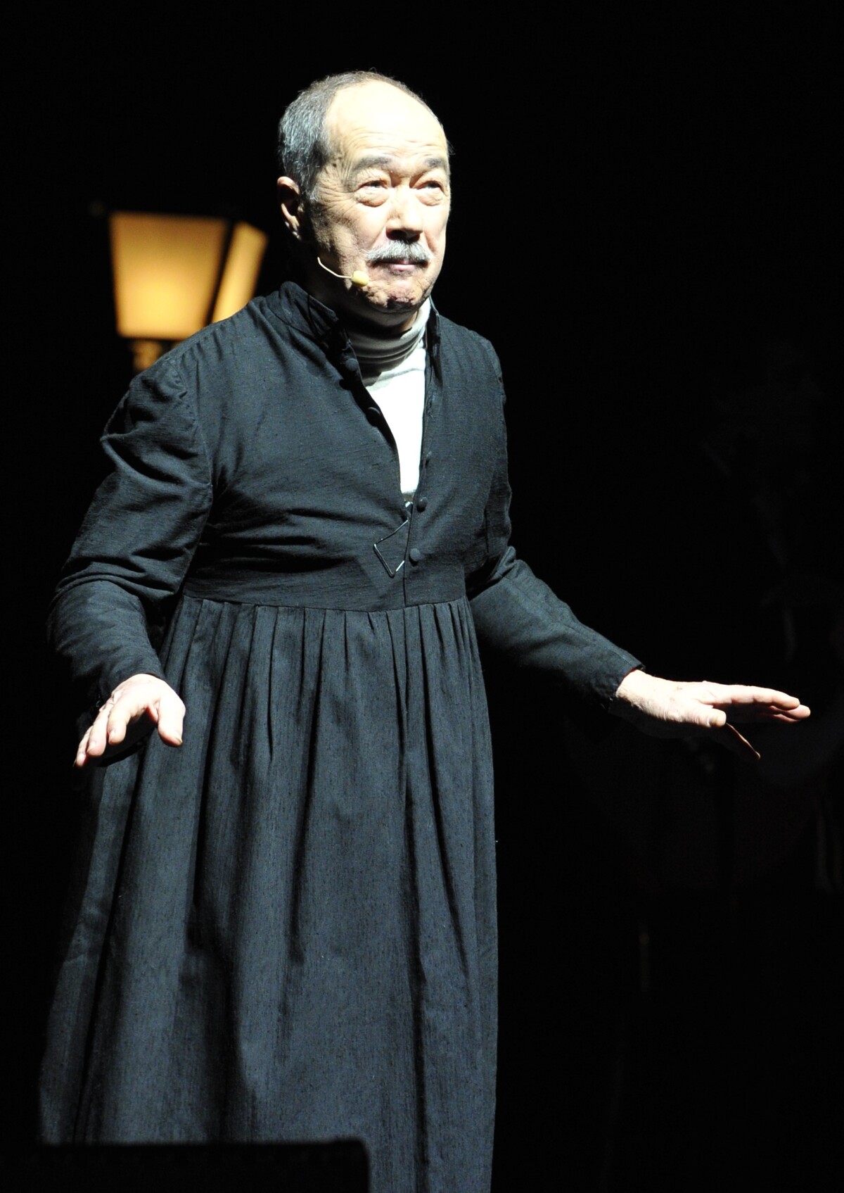 Photo : Jean Sarrus lors du spectacle musical "La Légende de Montmartre ...