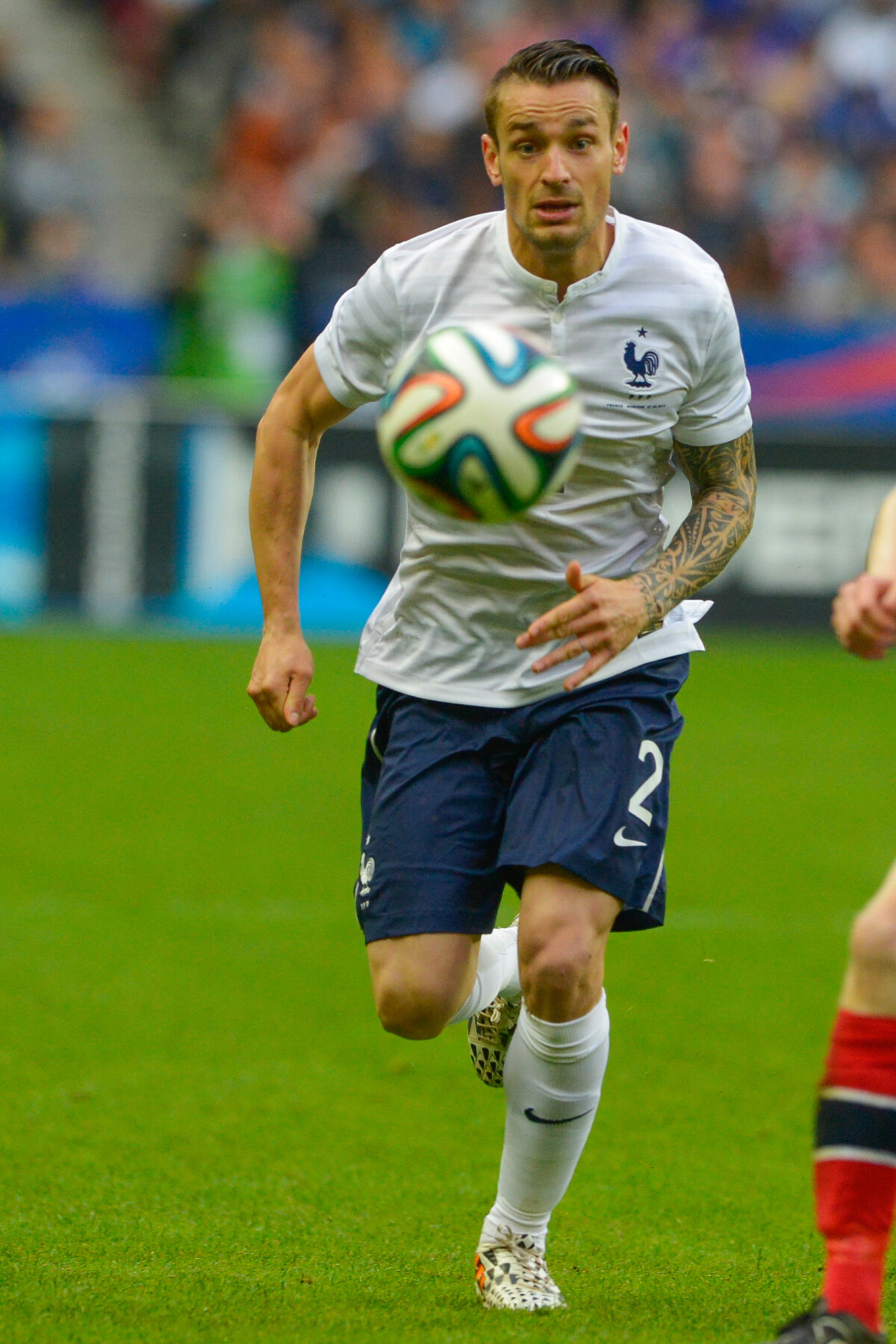 Photo : Mathieu Debuchy lors du match amical entre la France et la ...
