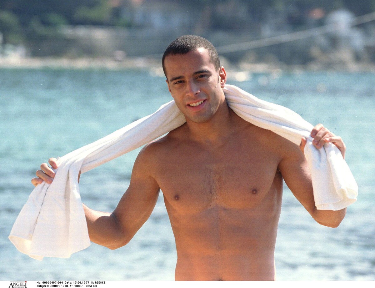 Photo : Adel Kachermi du groupe 2Be3 - Tournage à Toulon en 1997 ...