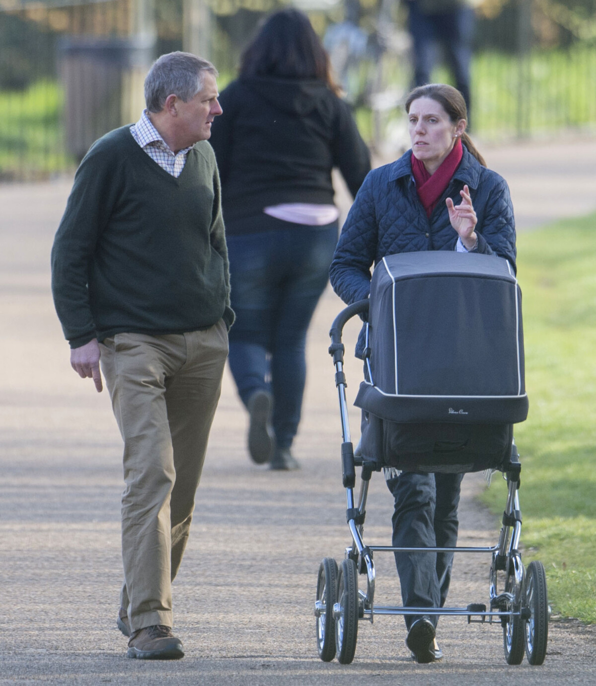 Photo : Maria Teresa Turrion Borrallo promène le prince George de ...
