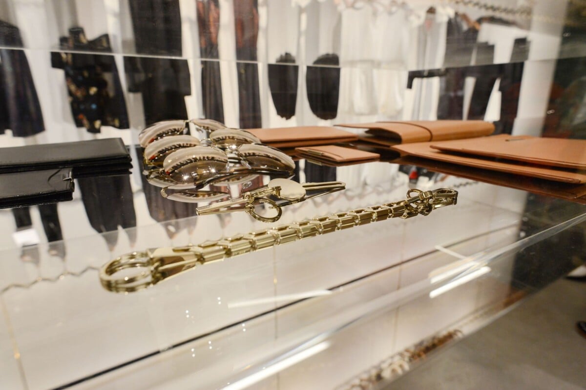 Photo : La nouvelle boutique de Victoria Beckham, située au 36, Dover ...