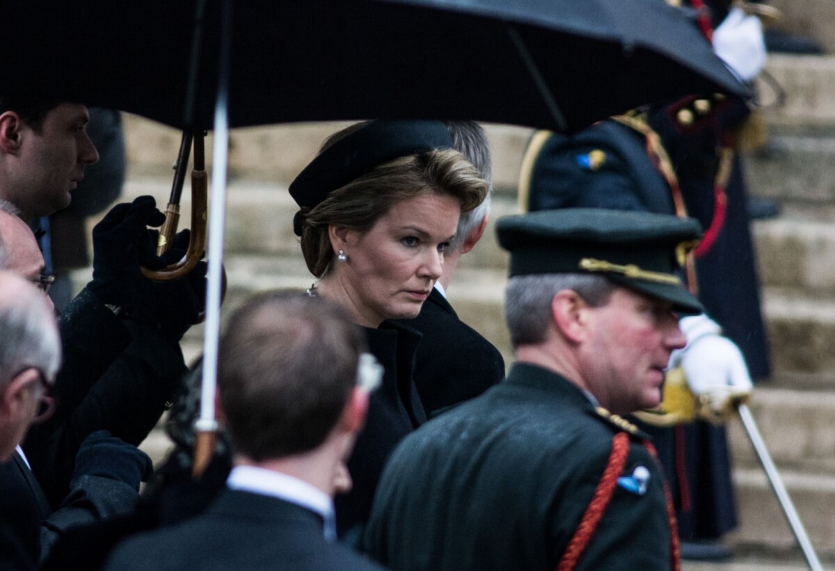 Photo : La reine Mathilde et le roi Philippe de Belgique - Obsèques de ...