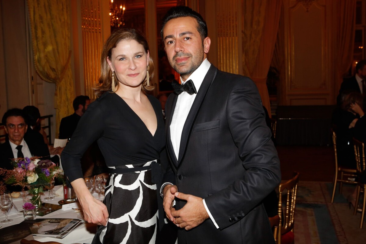 Photo : Hala Gorani (Journaliste CNN) et Georges Mak - Gala du Cercle ... Photo : Hala Gorani (Journaliste CNN) et Georges Mak - Gala du Cercle ...