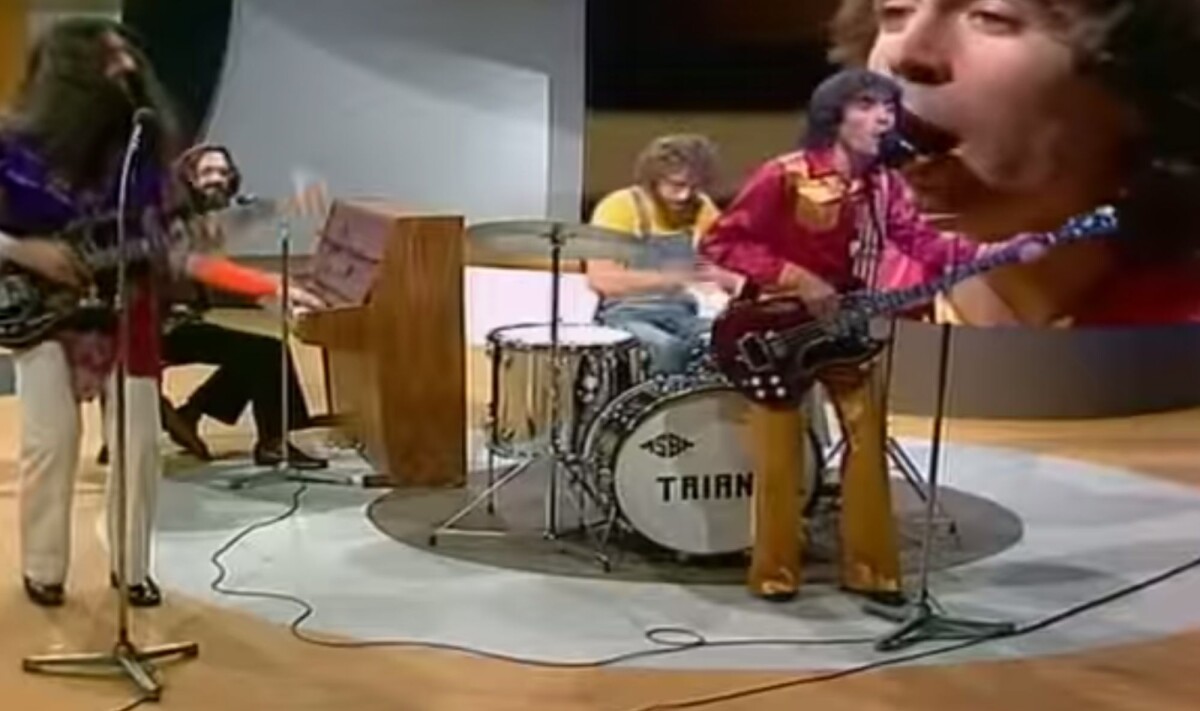 Vidéo : "Viens avec nous" de Triangle (1971) - Purepeople