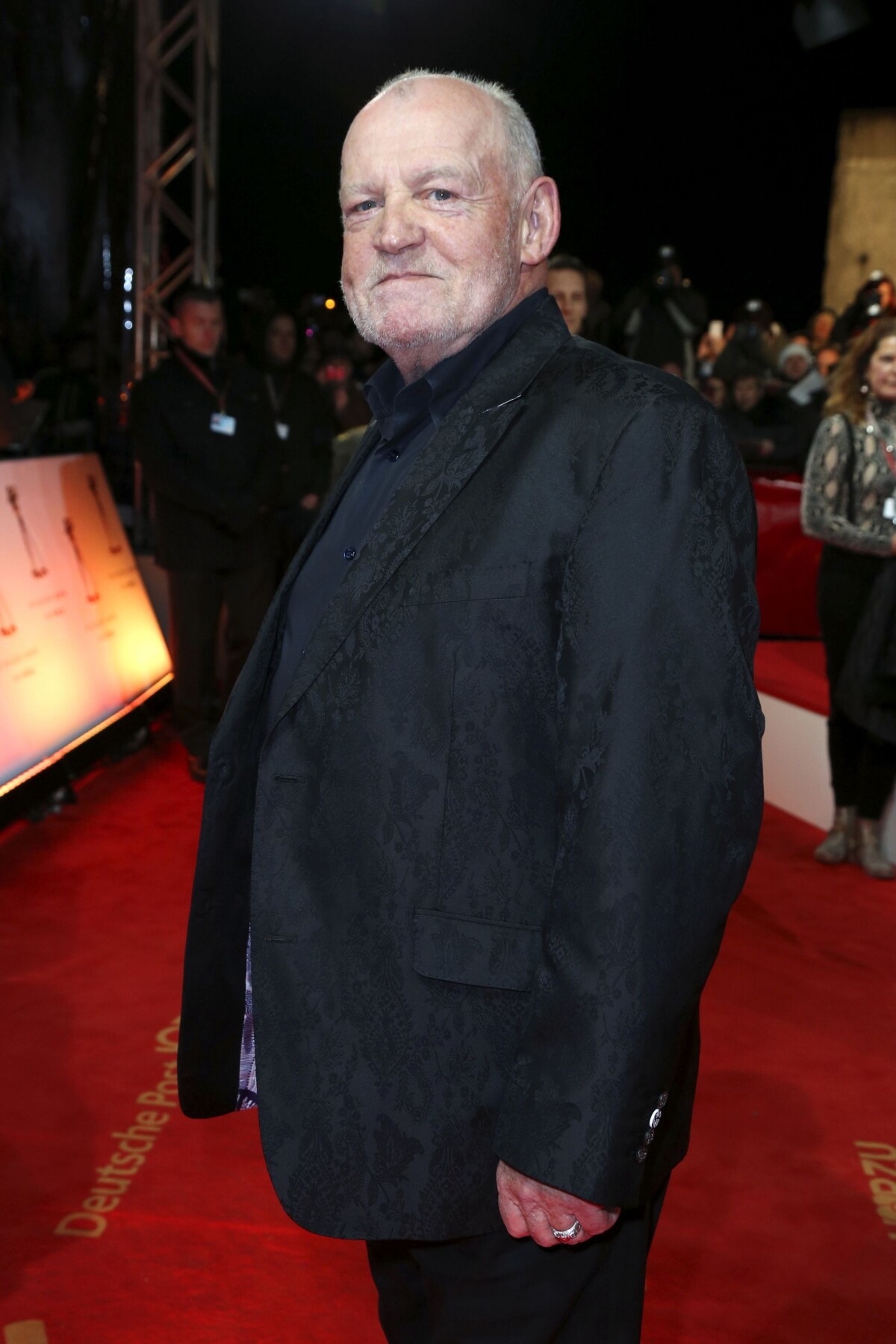 Vidéo : Joe Cocker lors des "Golden Camera" à l'auditorium Ullstein à ...