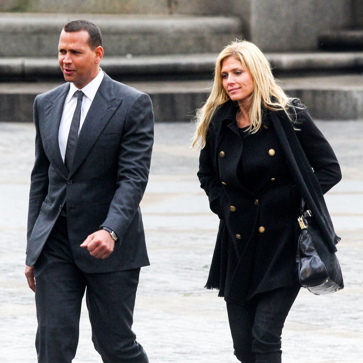 Photo : Alex Rodriguez et sa belle Torrie Wilson à New York, le 8 ...