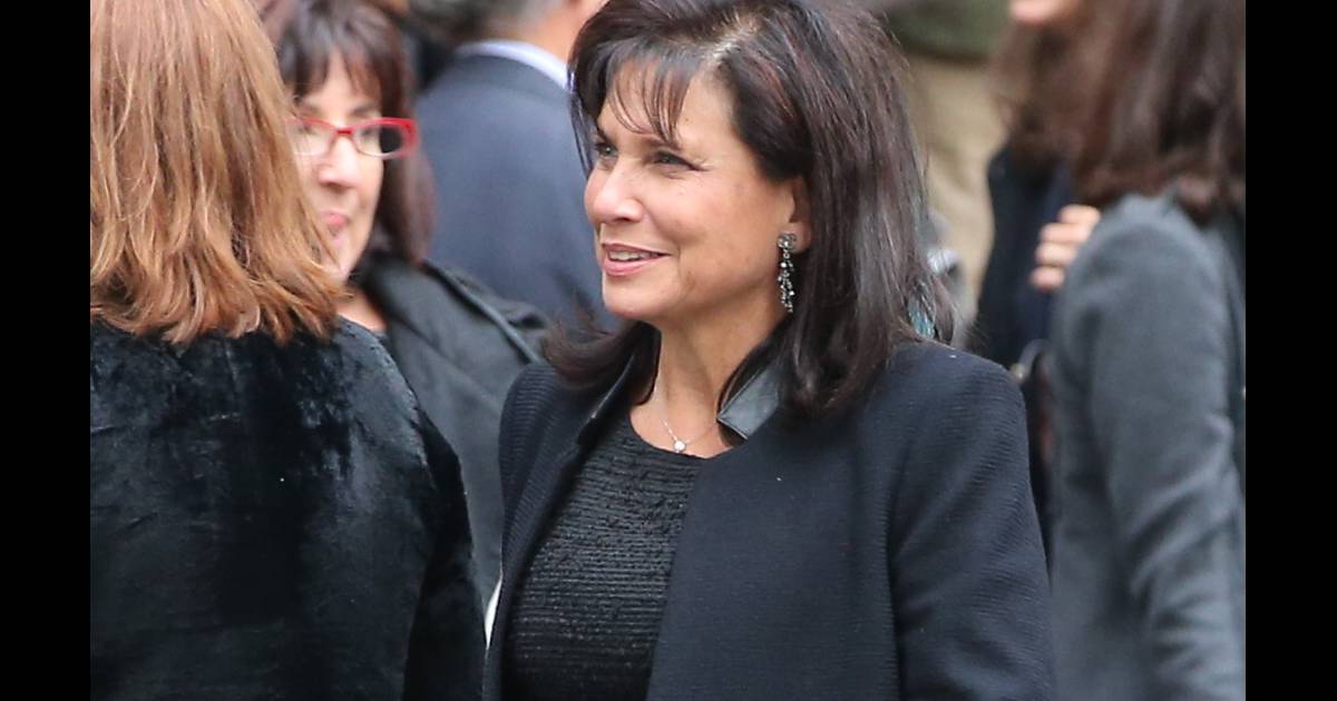 Anne Sinclair - Obsèques de Brigitte Guillemette, seconde epouse de ...
