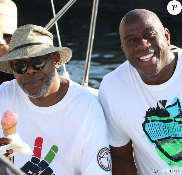 Samuel L. Jackson : Glaces et chaudes nuits tropéziennes avec Magic ...