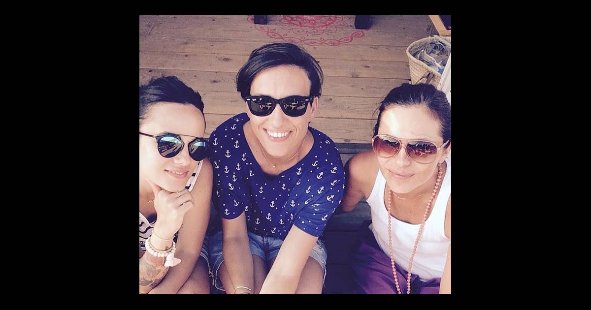 Alizée et Grégoire : La star profite de ses cousines - Purepeople