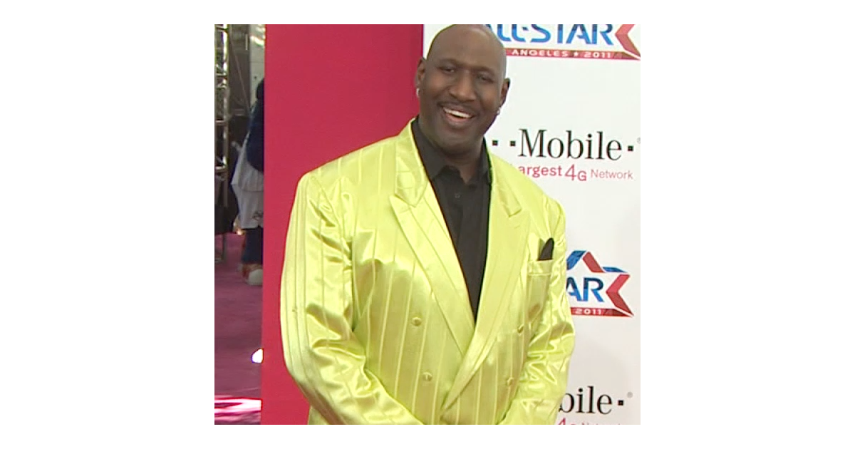 Darryl Dawkins, aka Chocolate Thunder dans la légende de la NBA, est ...
