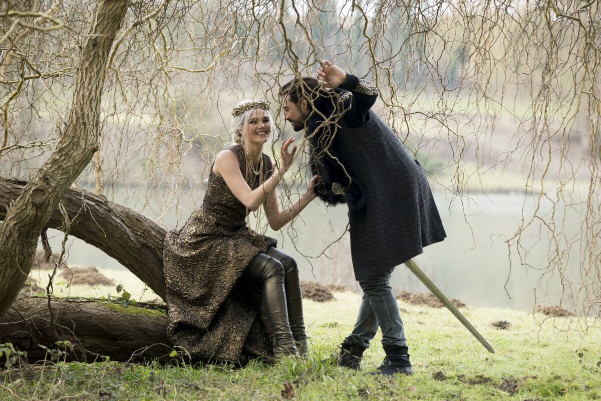 Photo : Exclusif - Florent Mothe et Camille Lou lors du tournage, le 19 ...