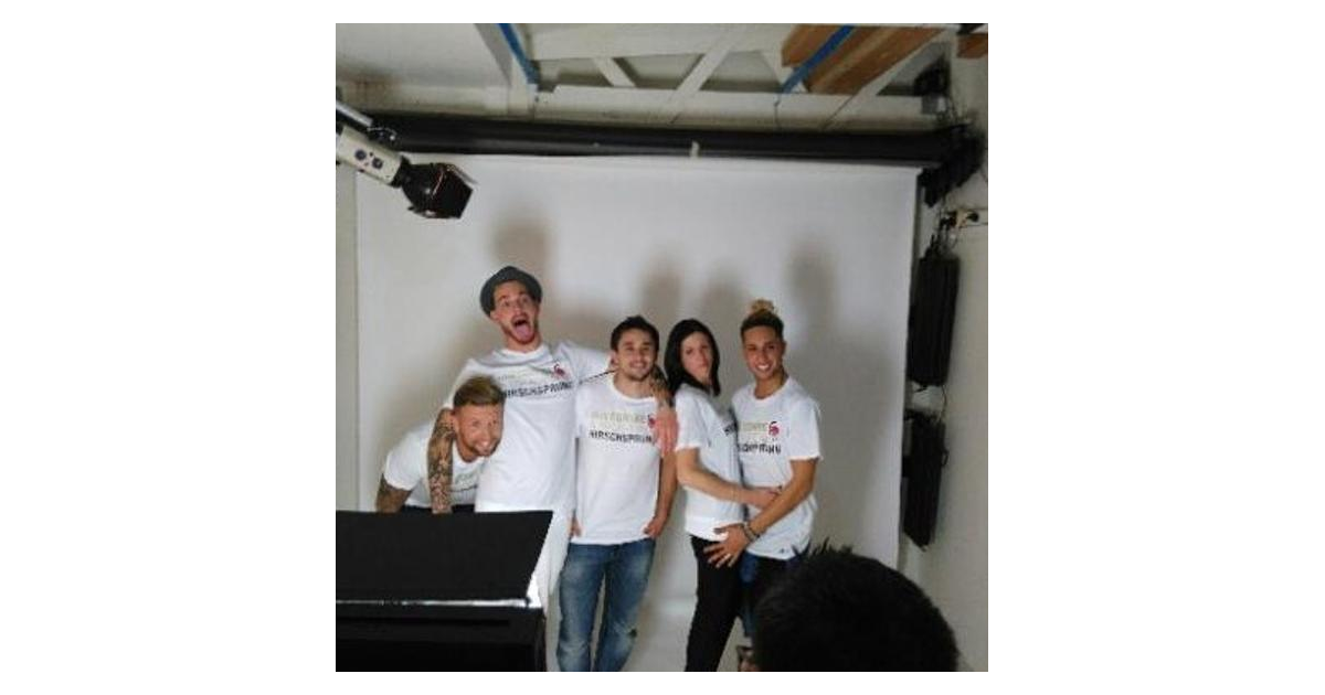Benjamin Machet, Raphaël, Adrien et Eddy prennent la pose - Tous avec ...