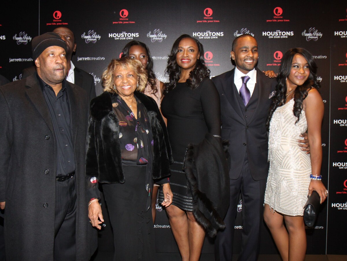 Photo : Cissy Houston, Pat Houston, Nick Gordon, Bobbi Kristina Brown ...
