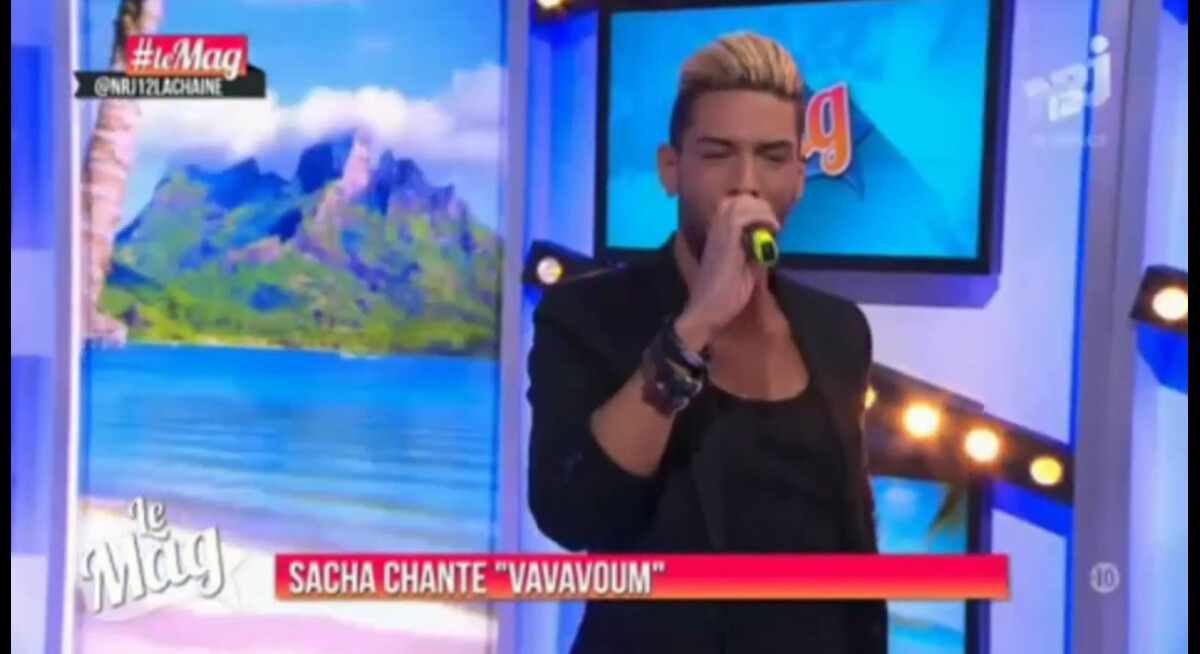 Photo : Sacha Buyse (Secret Story 8) sur le plateau du Mag de NRJ12 le ...