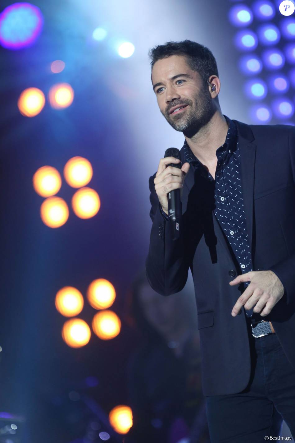 Exclusif - Emmanuel Moire, lors de l'enregistrement de la soirée des 10 ...