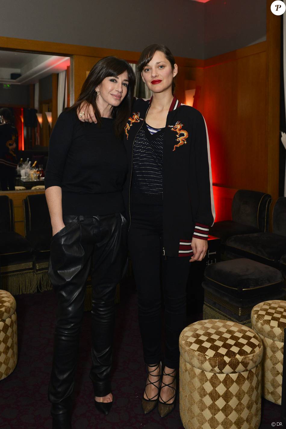 Marion Cotillard et Albane lors de la soirée AClub au restaurant L ...