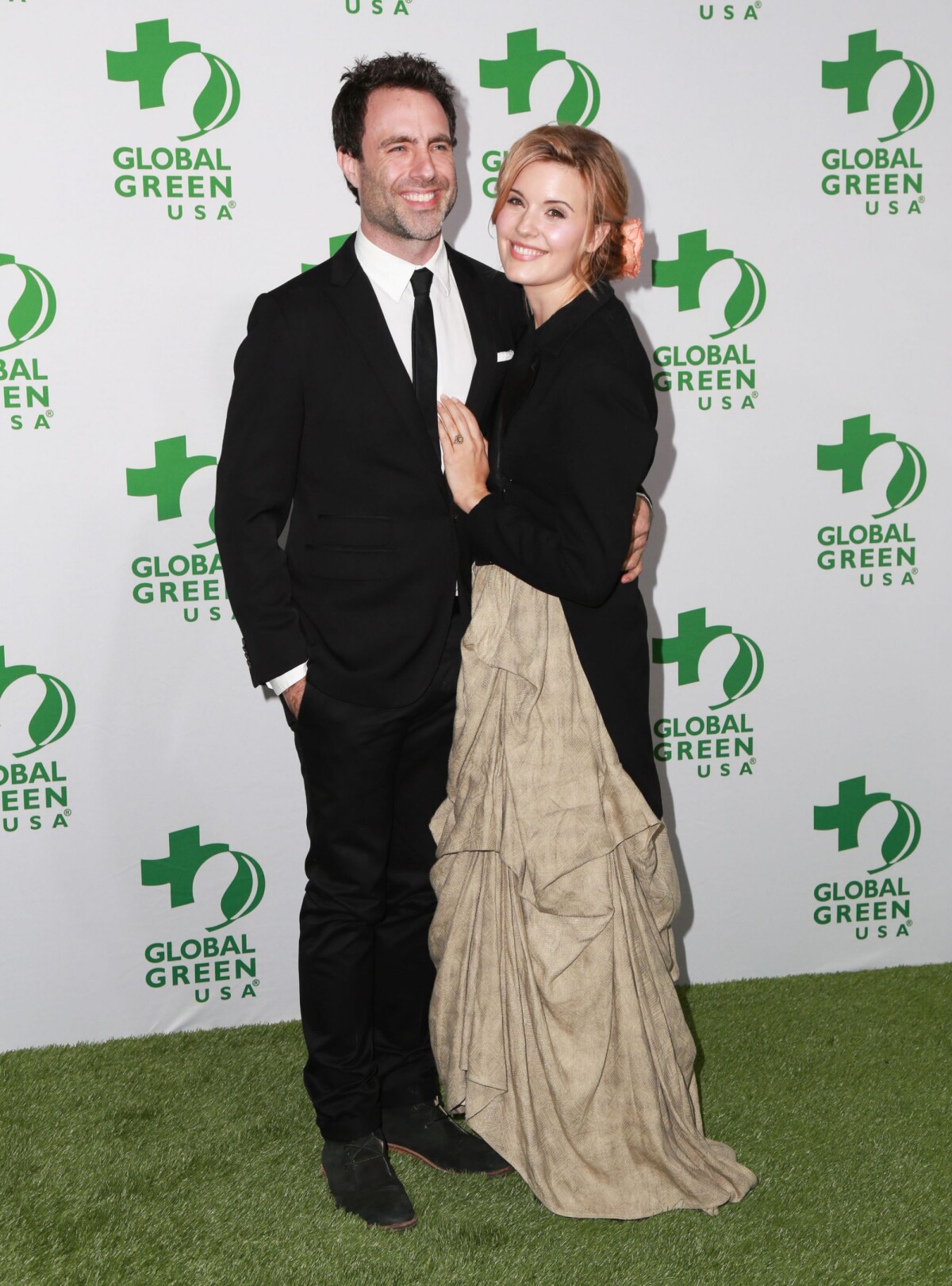 Photo : Maggie Grace et son fiancé Matthew Cooke - 12ème soirée ...