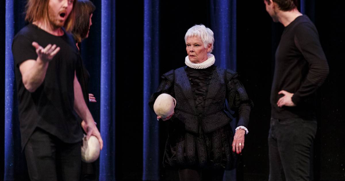 Tim Minchin, Harriet Walter, Judi Dench et David Tennant lors de la ...