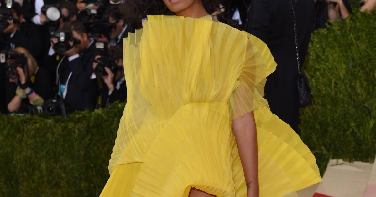 Solange Knowles à la Soirée Costume Institute Benefit Gala 2016 (Met ...