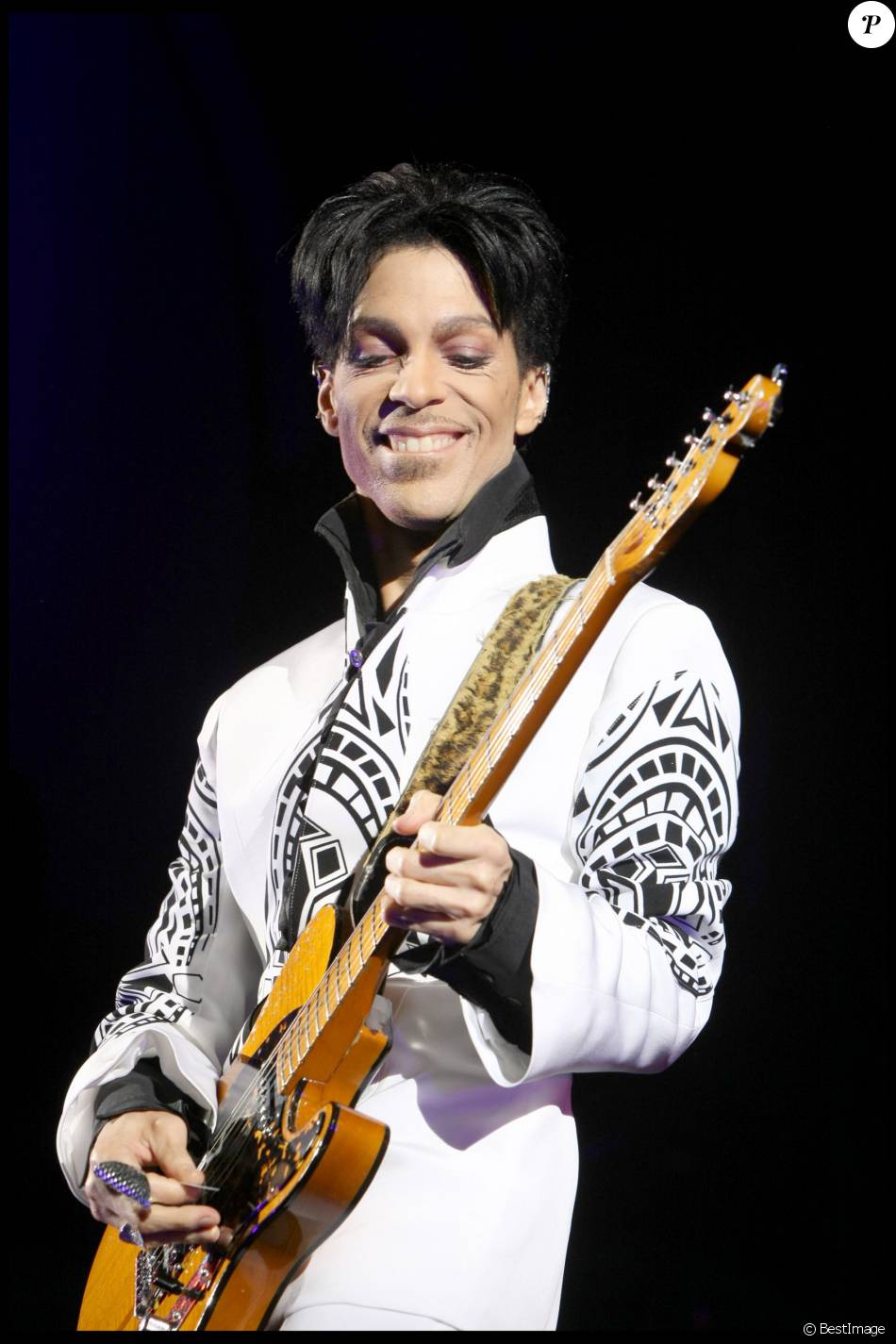 Concert du chanteur Prince au Grand Palais à Paris en novembre 2009 ...