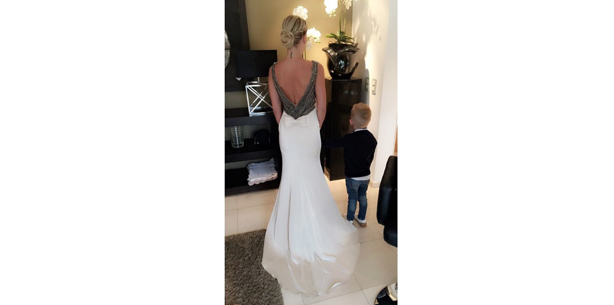 Photo : Amélie Neten et son petit Hugo, le 14 mai 2016. - Purepeople