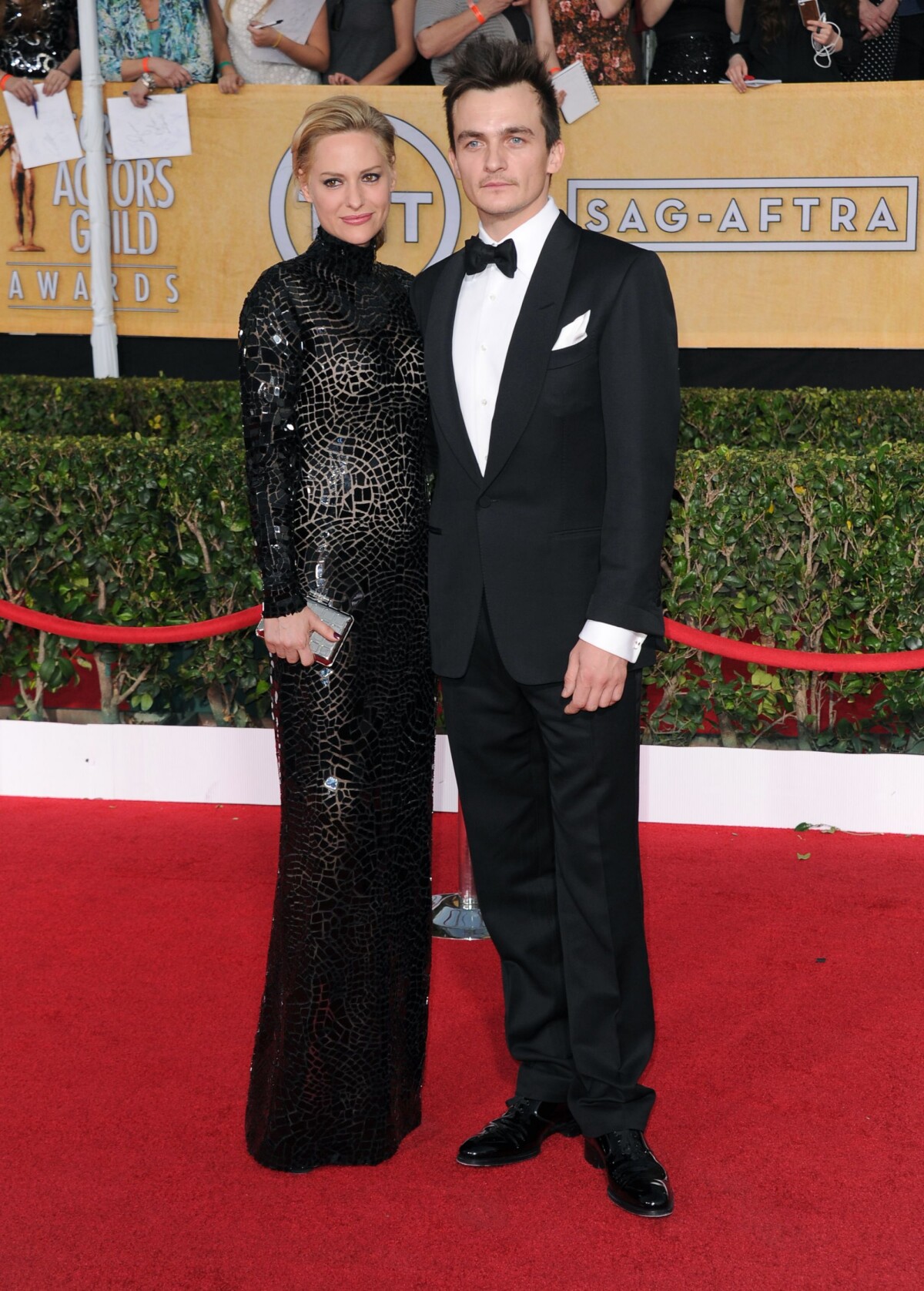 Photo : Rupert Friend et sa fiancée Aimee Mullins aux SAG Awards à Los ...