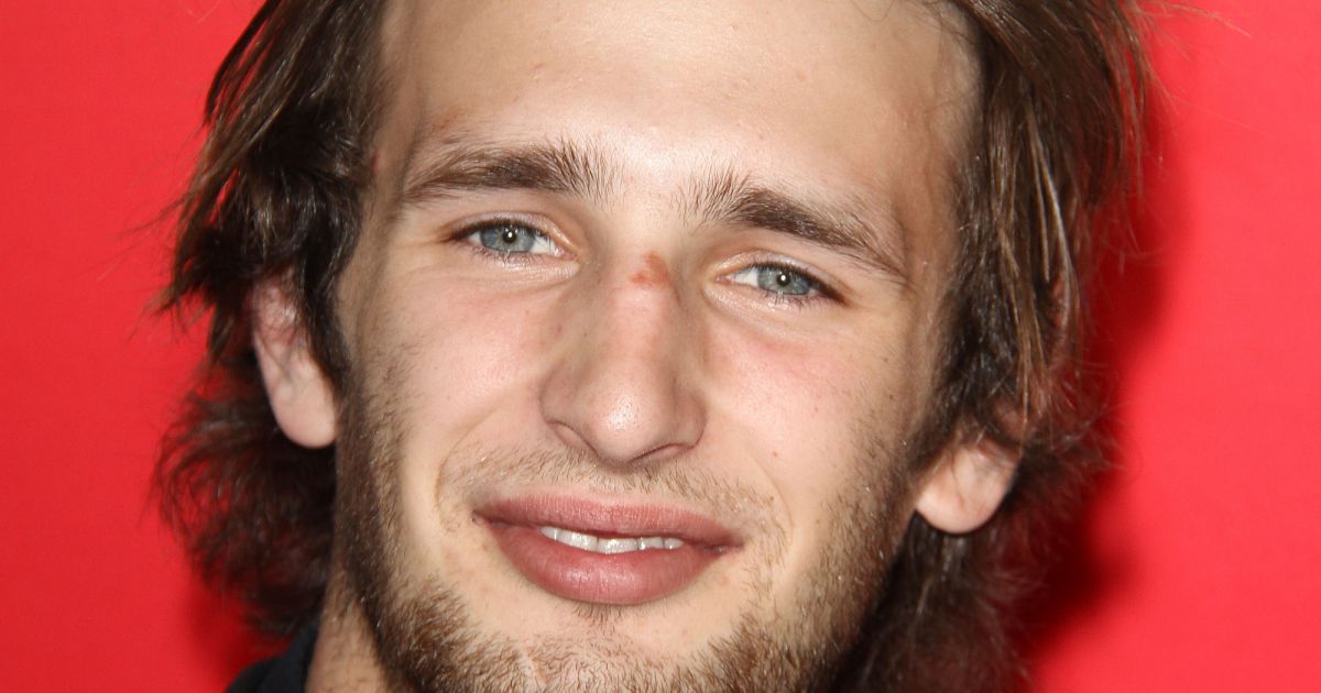 Hopper Jack Penn à la première de The Gunman à Los Angeles, le 12 mars ...