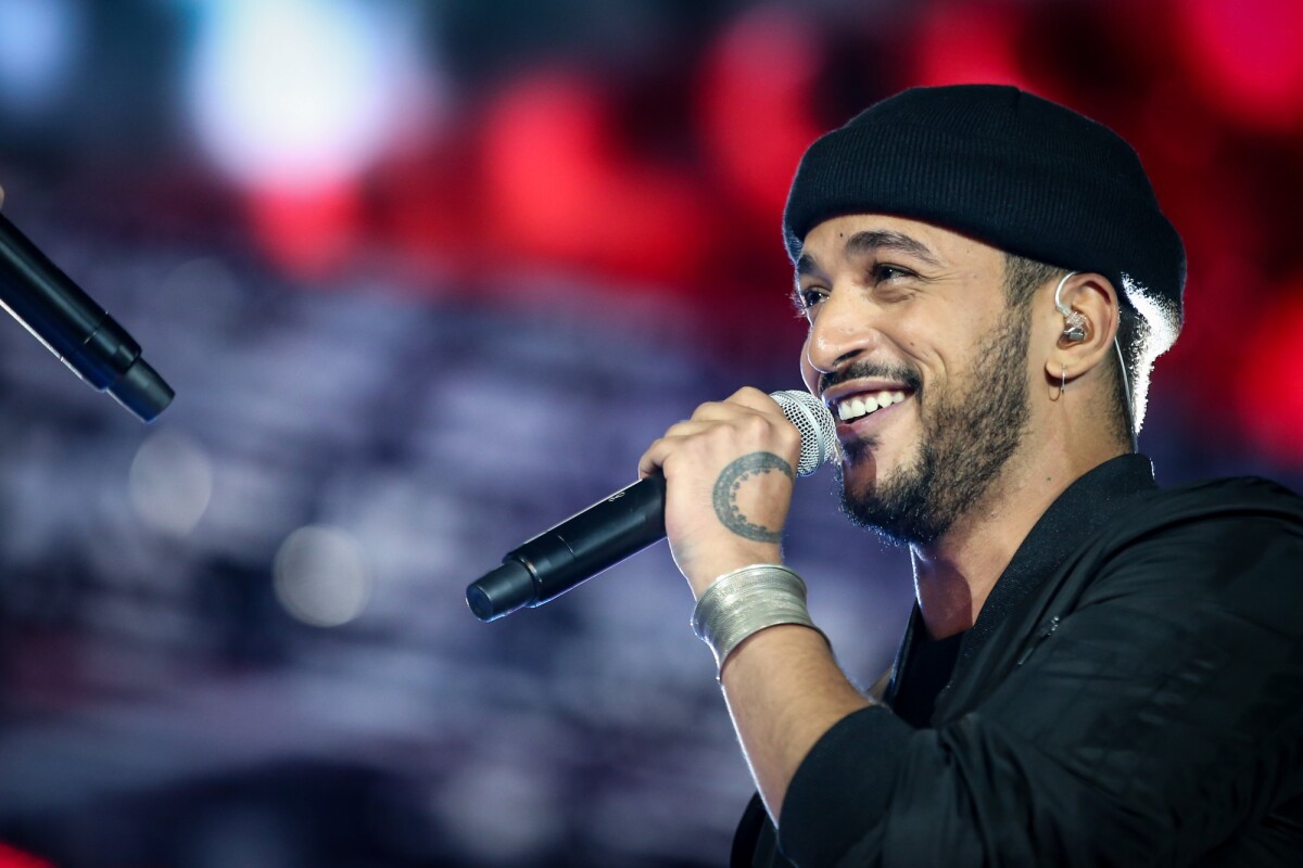 Photo : Exclusif - Slimane Nebchi (gagnant The Voice 5) - Concert "UEFA ...