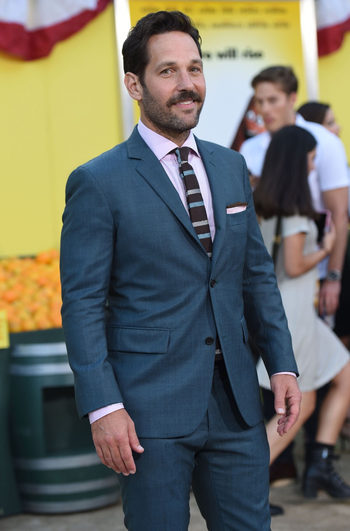 Photo : Paul Rudd à la première de Sausage Party au théâtre Regency ...