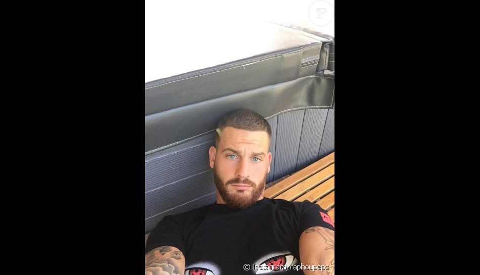 Raphaël (Les Anges 8). Photo Instagram, publiée en août 2016. - Purepeople