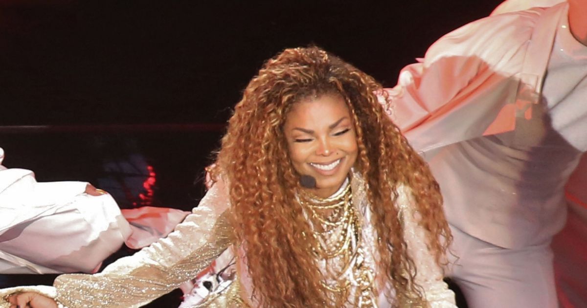 Janet Jackson fait son retour sur scène à Vancouver après environ cinq ...