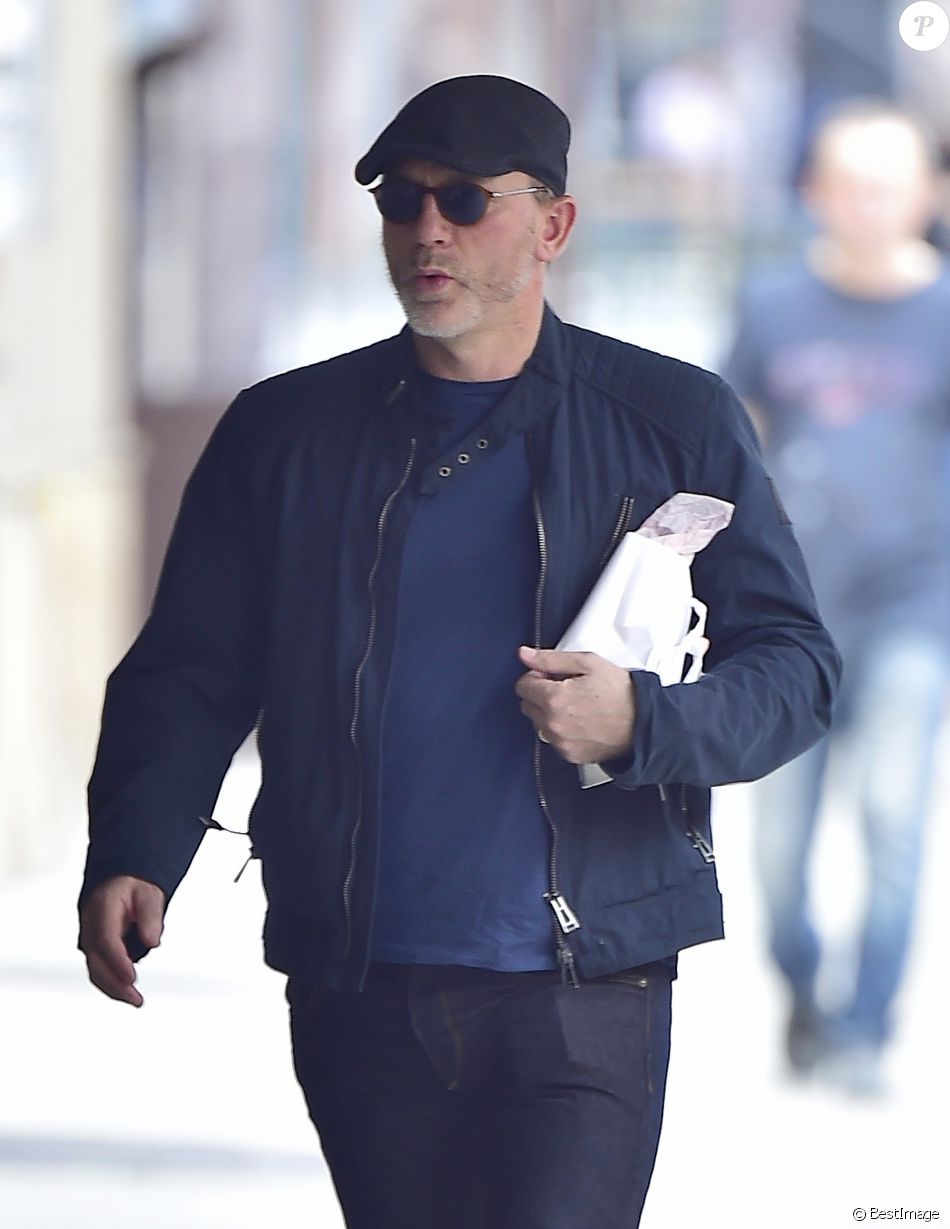 Exclusif - Daniel Craig se promène à New York, le 10 mars 2016 ...