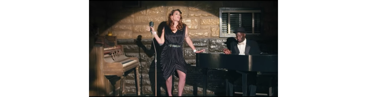 Photo : Beth Hart dans le clip Love is a lie, extrait de l'album Fire ...