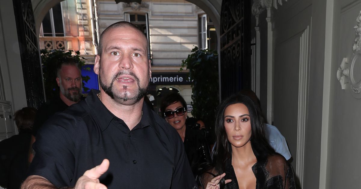 Pascal Duvier (garde du corps) - Kim Kardashian, sa mère Kris Jenner et ...