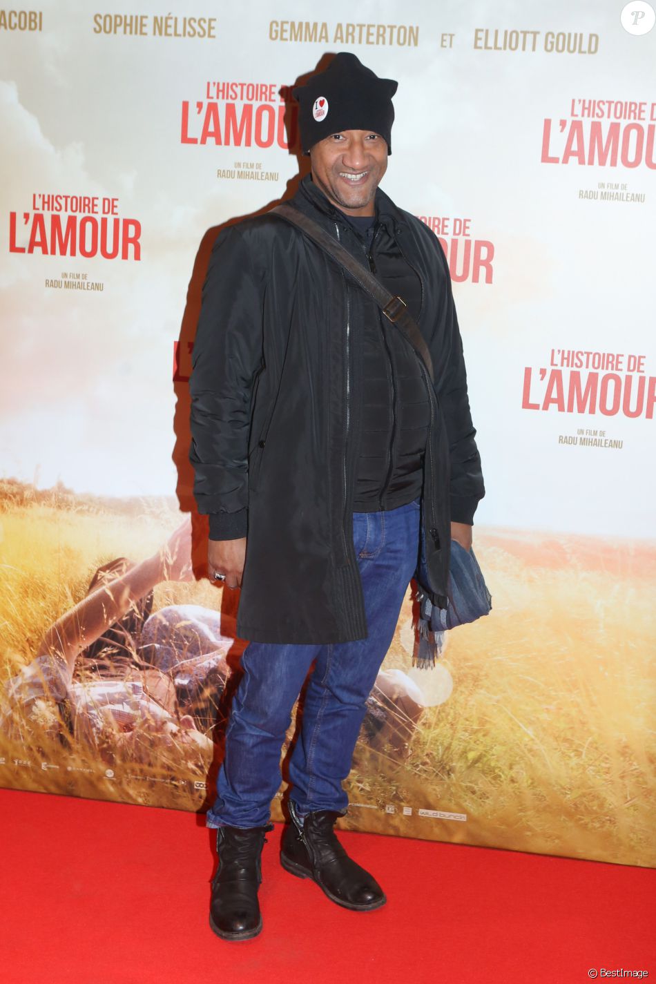 Edouard Montoute - Avant-première du film L'histoire de l'amour au ...