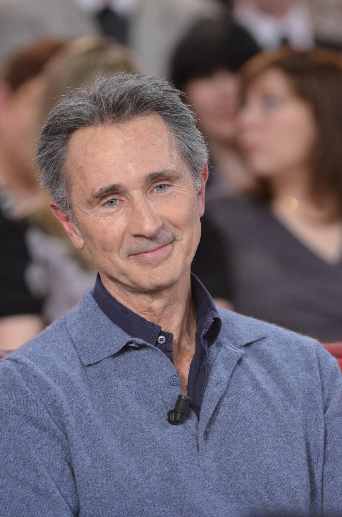 Photo : Thierry Lhermitte dans Vivement dimanche en mars 2012. - Purepeople