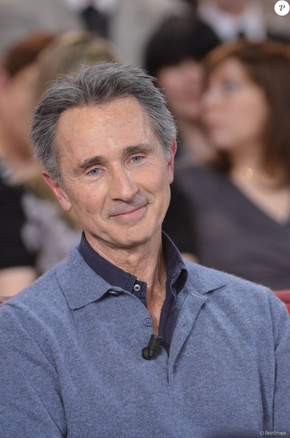 Thierry Lhermitte dans Vivement dimanche en mars 2012. - Purepeople