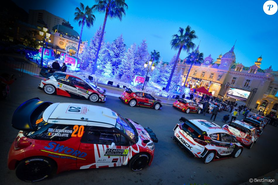 - Départ du 85ème Rallye WRC de Monte-Carlo sur la Place du Casino à ...