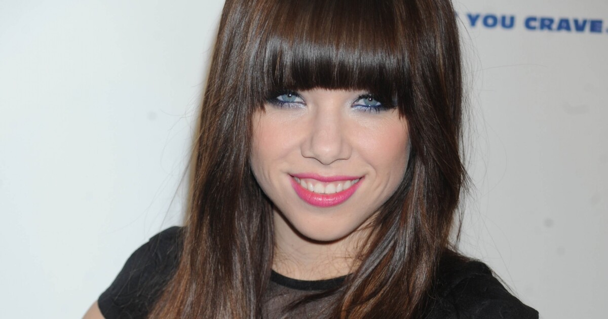Carly Rae Jepsen : Changement de look radical pour la chanteuse de Call ...
