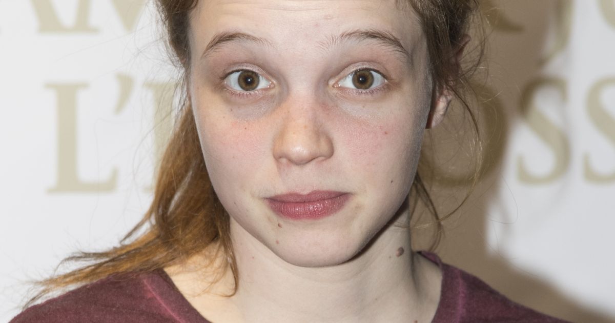 Solène Rigot à la première de La Confession au cinéma UGC des Halles à ...