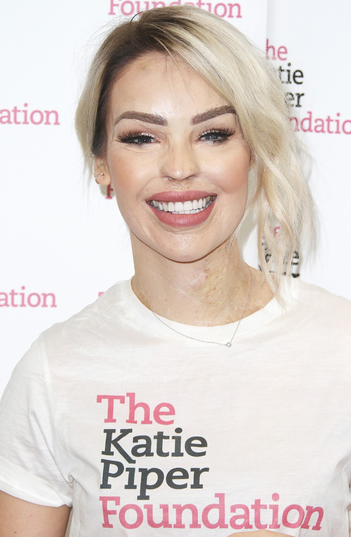 Photo : Katie Piper en promotion pour sa fondation "The Katie Piper ...